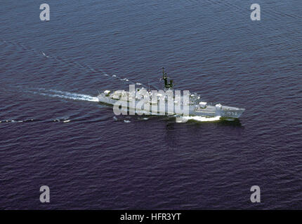 An aerial starboard bow view of the Knox class frigate USS BREWTON (FF ...