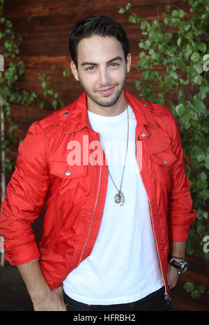 DARIN ZANYAR Swedish singer and song writer 2014 Stock Photo - Alamy