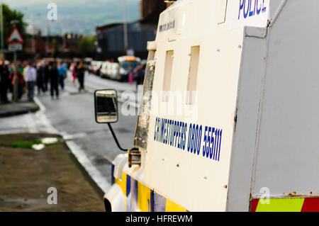 Mountpottinger PSNI station in Short Strand, Belfast Stock Photo - Alamy