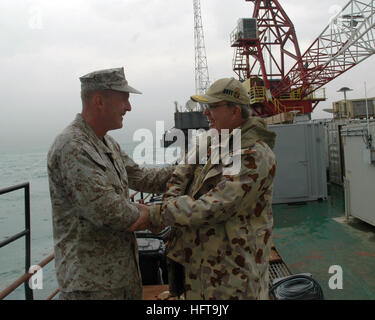 U.S. Marine Lt. Gen. Carl E. Mundy II, commander United States Marine ...