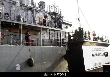 mcm 11, MSO, ship, uss gladiator Stock Photo - Alamy