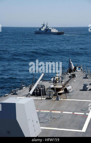 SAS Amatola (F145) a South African Navy Warship, leaving Portsmouth, UK ...