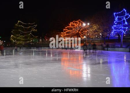 Boston's famous Frog Pond ice skating rink in the Boston Common on ...