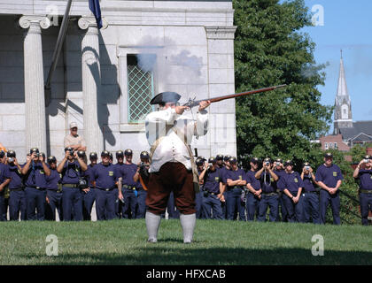 050822-N-1126D-001 Jacksonville, Fla. (Aug. 22, 2005) - Aviation ...