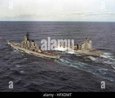A port quarter view of the replenishment oiler USS KALAMAZOO (AOR-6 ...