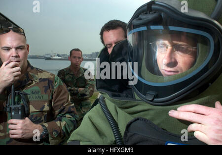 U.S. Navy Mineman 1st Class Brian Spinks, with Mobile Mine Assembly ...