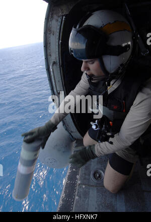 Aviation Anti-submarine Warfare Operator 2nd Class John Lopez of ...