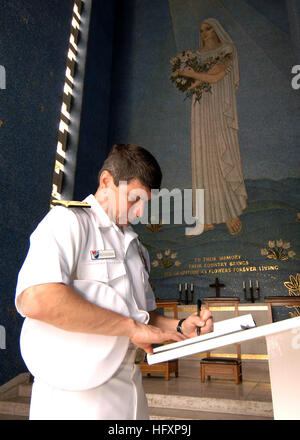 CVN 73, Rear Adm. Kevin Donegan, USS George Washington Stock Photo - Alamy