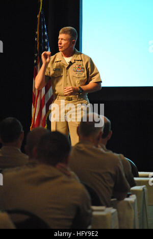 US Navy Master Chief Navy Counselor Naval Reserve Forces Command ...