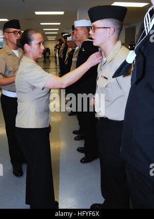 GREAT LAKES, Ill. (Oct. 19, 2022) Cmdr. Joshua Oakes, commanding ...