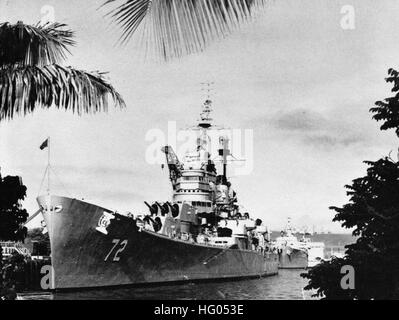 USS Pittsburgh (CA-72) at Pearl Harbor in 1954 Stock Photo - Alamy