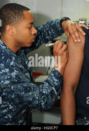 PACIFIC OCEAN (Jan. 5, 2012) U.S. Navy Gunner’s Mate 2nd Class Charles ...