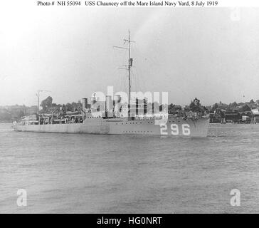 USS Chauncey (Destroyer - 296 Stock Photo - Alamy