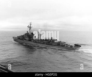 USS Maddox (DD-731) port bow 1955 Stock Photo - Alamy