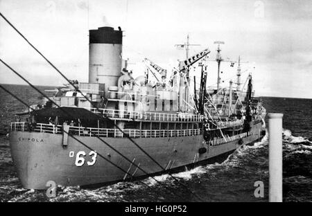 USS Chipola (AO-63) aft view in 1969 Stock Photo - Alamy