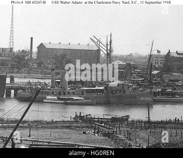 USS Walter Adams (SP-400) fitting out Stock Photo - Alamy