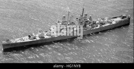 USS Montpelier (CL-57) in 1945 Stock Photo - Alamy