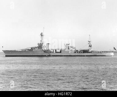 USS Chester (CA-27) Hampton Roads 1930 Stock Photo - Alamy