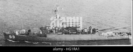 USS Ruchamkin (APD-89 Stock Photo - Alamy