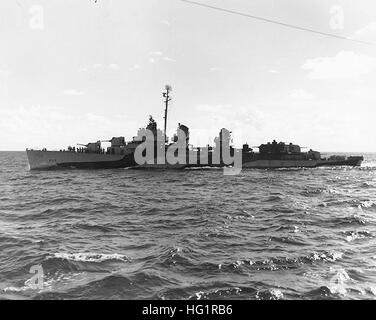 USS Hoel (DD-533) at sea, 10 August 1944 Stock Photo - Alamy