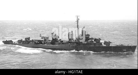 USS Halford (DD-480), July 1943 Stock Photo - Alamy