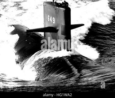 USS SUNFISH (SSN-649 Stock Photo - Alamy