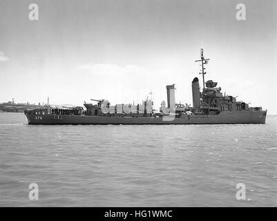 USS Cushing (DD-376) in July 1942 Stock Photo - Alamy