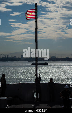 USS Anchorage port visit in Thailand 150609 Stock Photo - Alamy