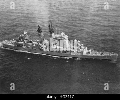 USS Columbus (CG-12) underway at sea, in the 1960s Stock Photo - Alamy