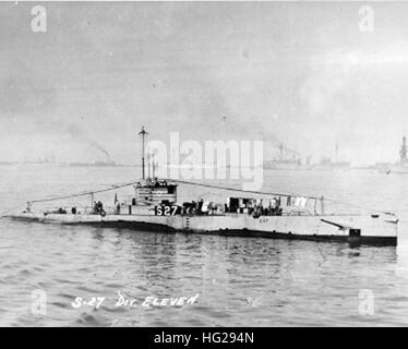 USS S-27 (SS-132 Stock Photo - Alamy