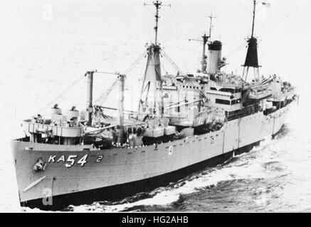 USS Algol (AKA-54) underway in 1968 Stock Photo - Alamy