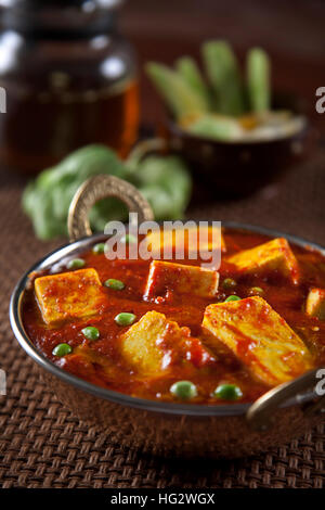 Paneer cottage cheese close up, slice pieces of homemade fresh white ...
