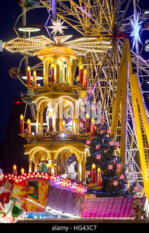 Cottbus christmas market, 08 Dec 2016 | usage worldwide Stock Photo - Alamy