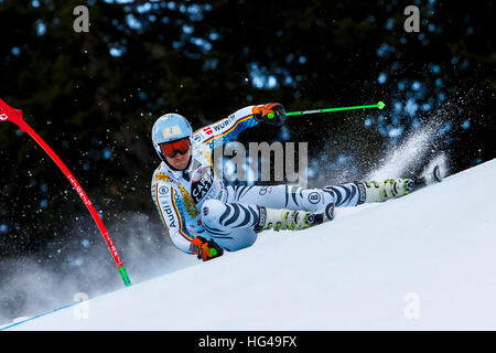 Alta Badia, Italy 18 December 2016. COCHRAN-SIEGLE Ryan (Usa) competing ...