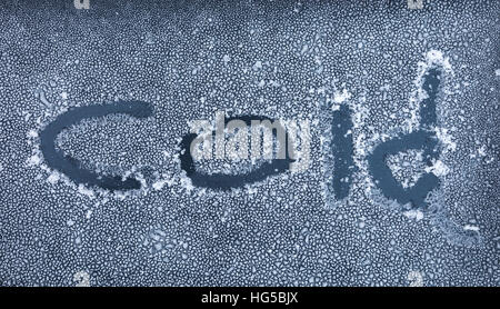 The word FREEZING written on a frosty car windscreen Stock Photo - Alamy