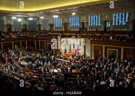 Washington, USA. 03rd Jan, 2017. Members of the United States House of ...
