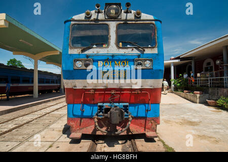 Vietnamese Railway Locomotive Stock Photo: 152265264 - Alamy