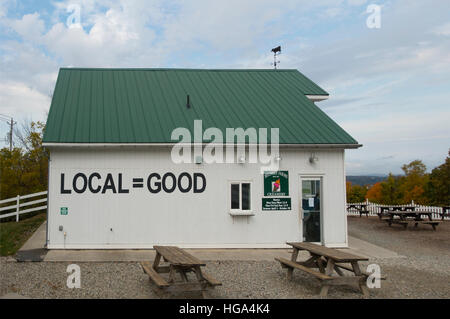 Bellvale Farms creamery Warwick New York Stock Photo - Alamy