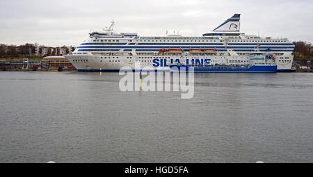 A Silja Lines cruise ship in the port of Helsinki operated by the ...