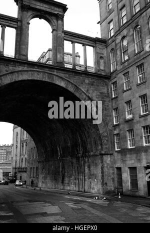 Regent Bridge Edinburgh Stock Photo - Alamy