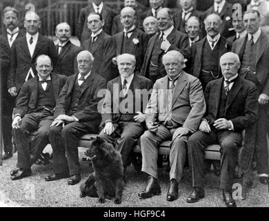 WW1/ Imperial War Cabinet, Downing Street, 1918:. Top, l-r: Sir W. Weir ...
