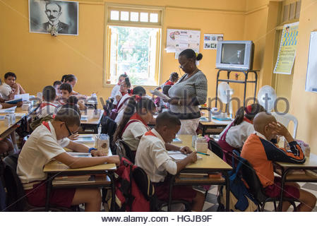 CUBA. SCHOOL CHILDREN IN A CLASSROOM IN HAVANA Stock Photo: 33242833 ...