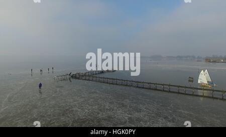 Damme, Germany. 23rd Jan, 2017. People can be seen ice skating on the ...
