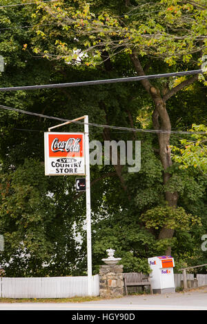 The Lyme Country Store in Lyme, New Hampshire Stock Photo - Alamy