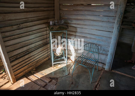 Inside Cuban farmers house Stock Photo - Alamy