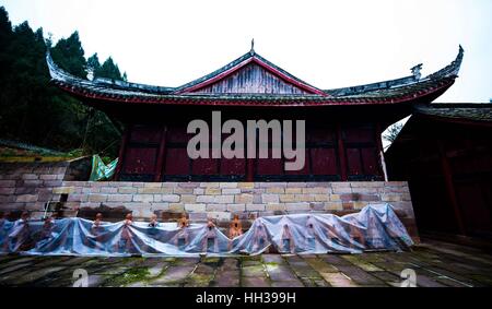 Suining, Suining, China. 16th Jan, 2017. Suining, CHINA-January 16 2017 ...