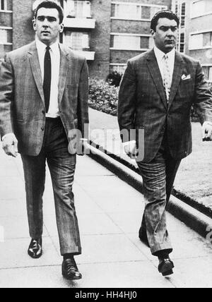 Gangsters, London, 1960's - the Kray twins and associates Stock Photo ...