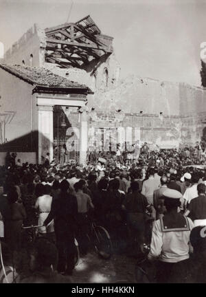 WW2 - Bomb-damaged Basilica of St Lawrence Outside the Walls Stock ...