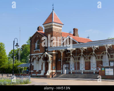 Leatherhead Station. Surrey, England Stock Photo - Alamy
