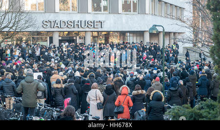 Malmo, Sweden. 16th Jan, 2017. The city shocked by the murder of a 16 ...